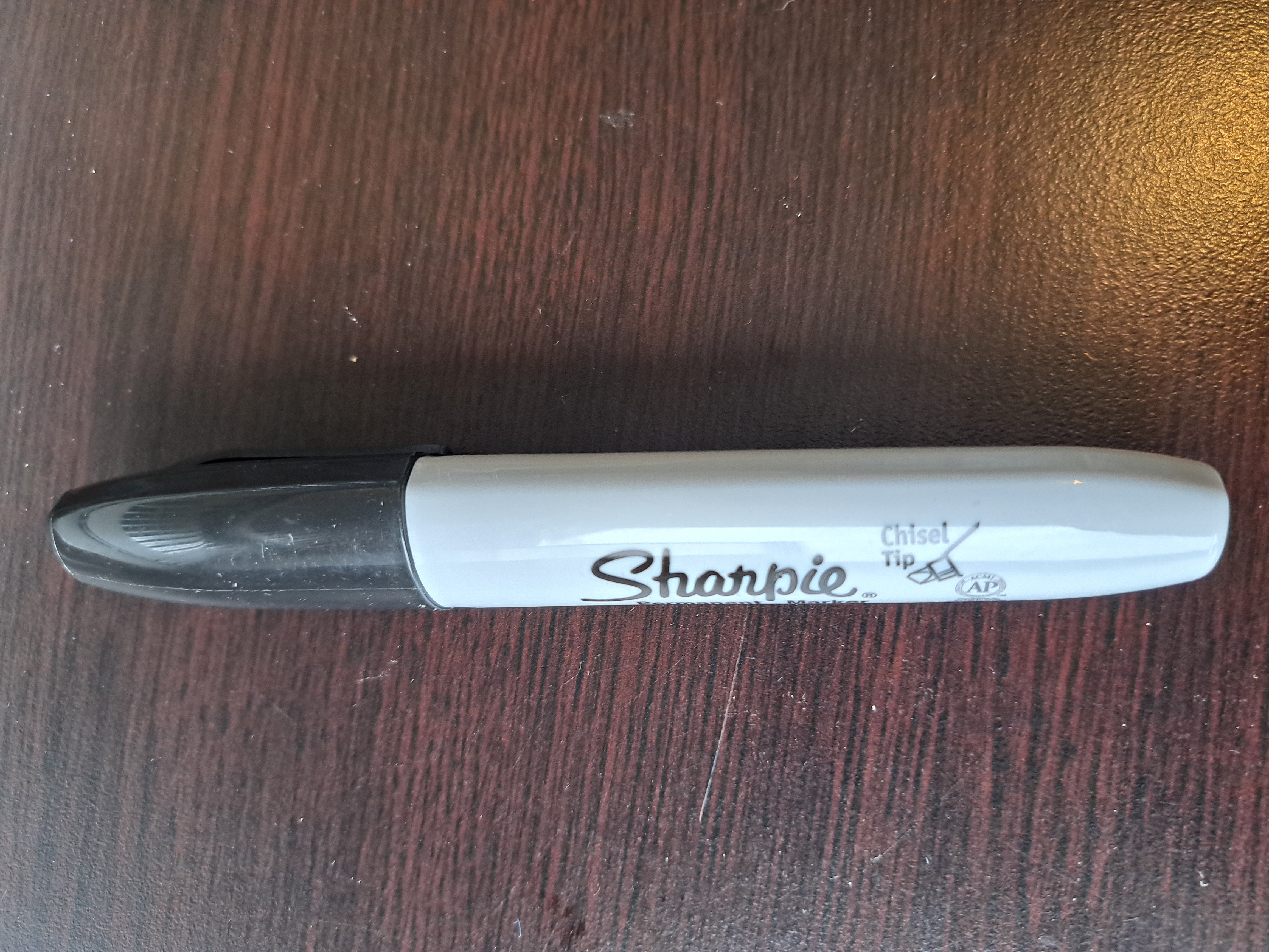 Sharpie black chisel tip permanent marker | Maxsold