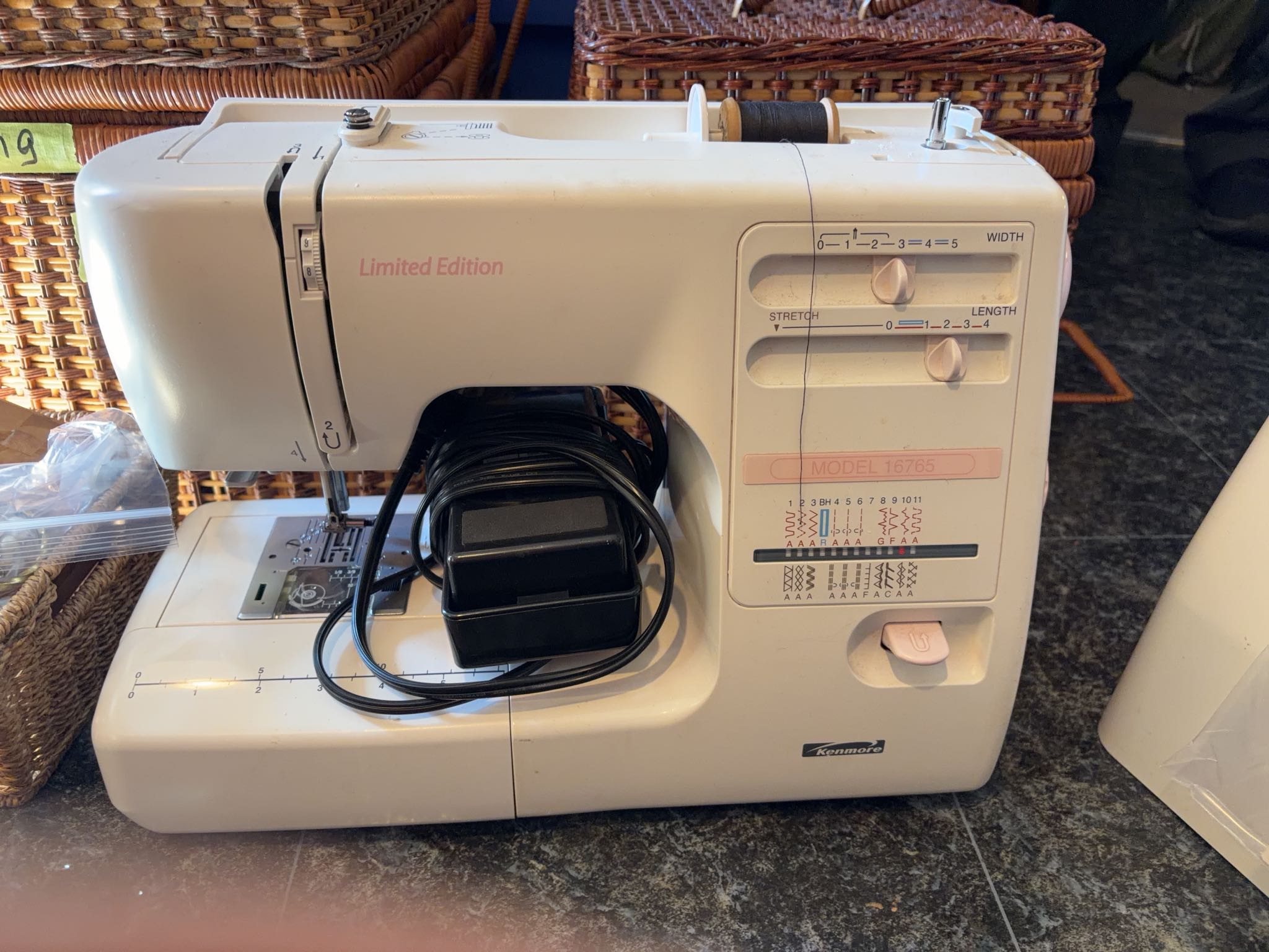 Kenmore 16765 Limited Edition sewing machine, hard case, foot pedal ...